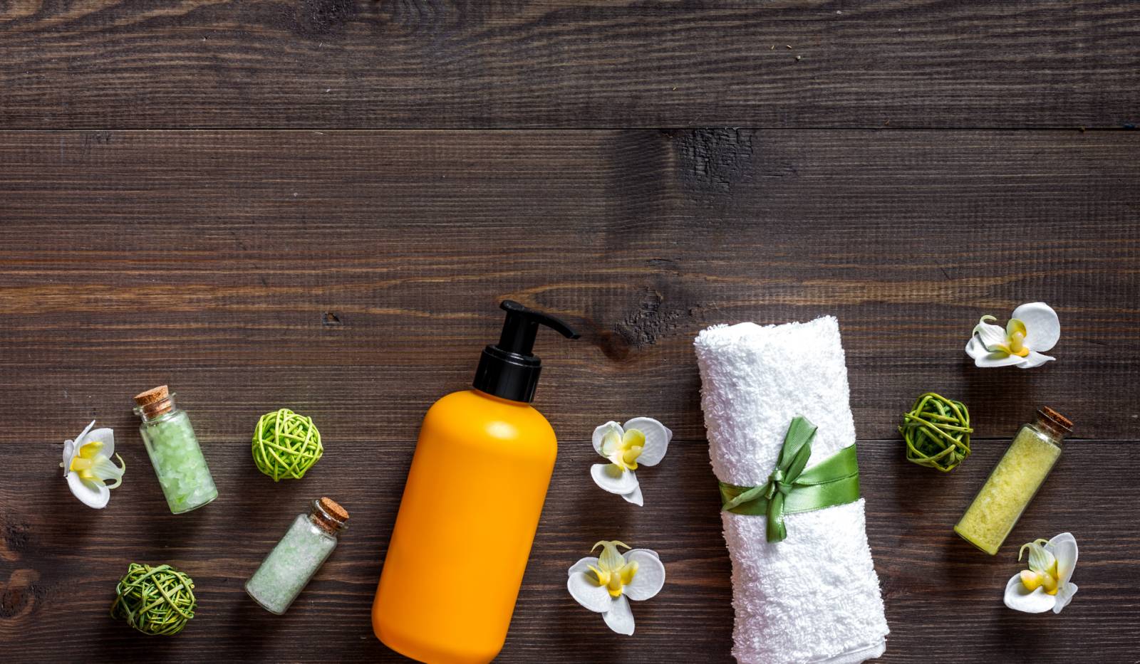 Naturalis - Your natural skincare, body and haircare products.